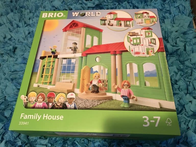 BRIO Family Home Playset - #EBHolidayGiftGuide - Enza's Bargains